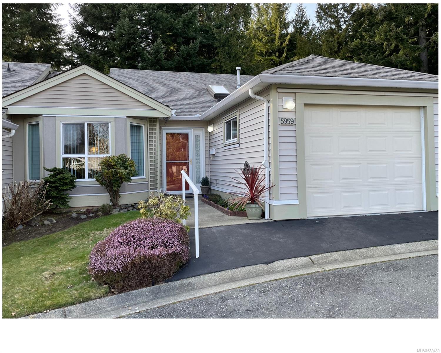 5959 Waterton Dr, Nanaimo - Derek Gillette