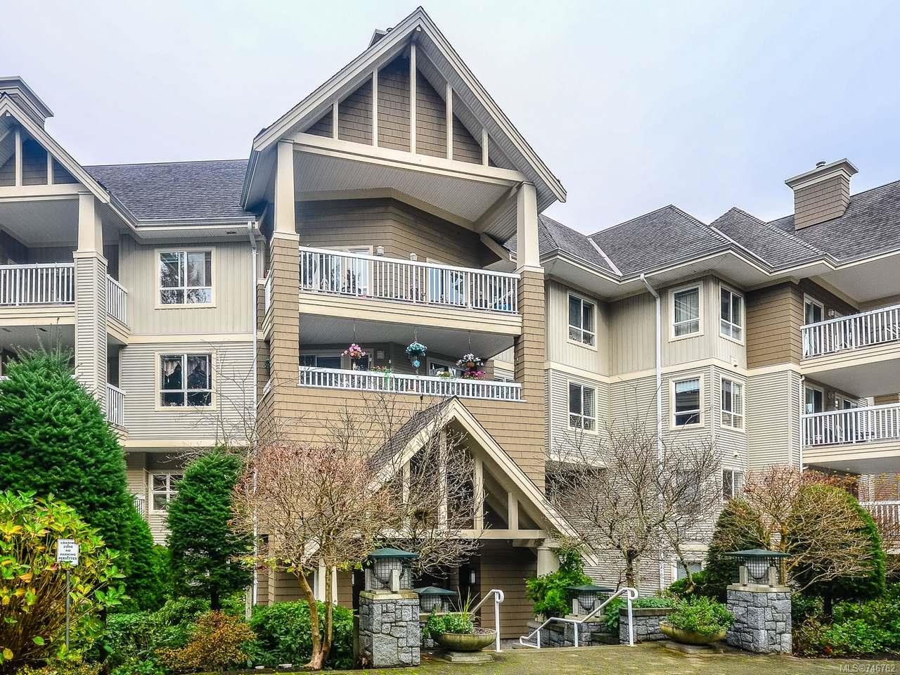 5685 Edgewater Lane, 101, Nanaimo - Derek Gillette