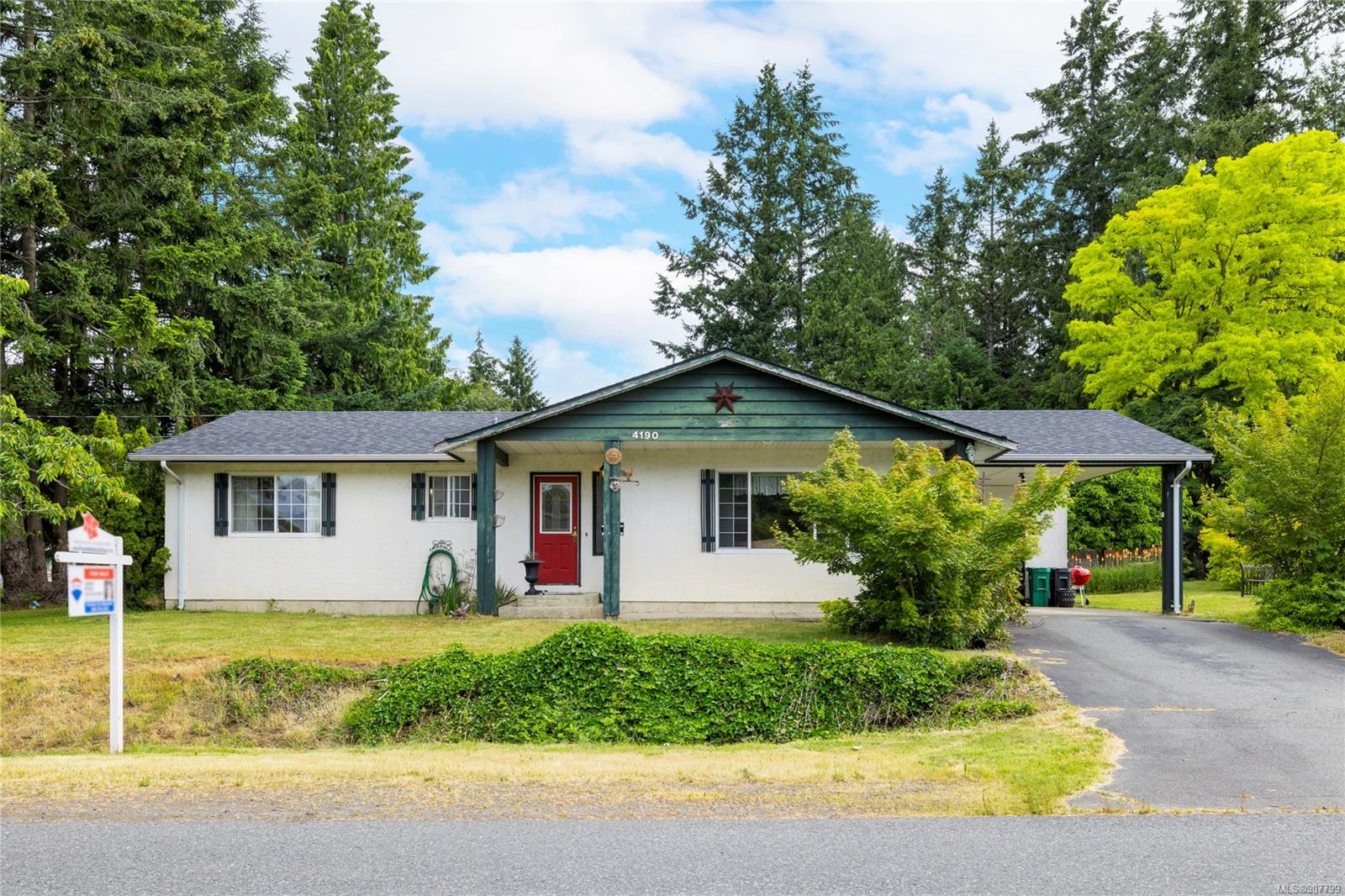 4190 Cherry Gate, Nanaimo - Derek Gillette