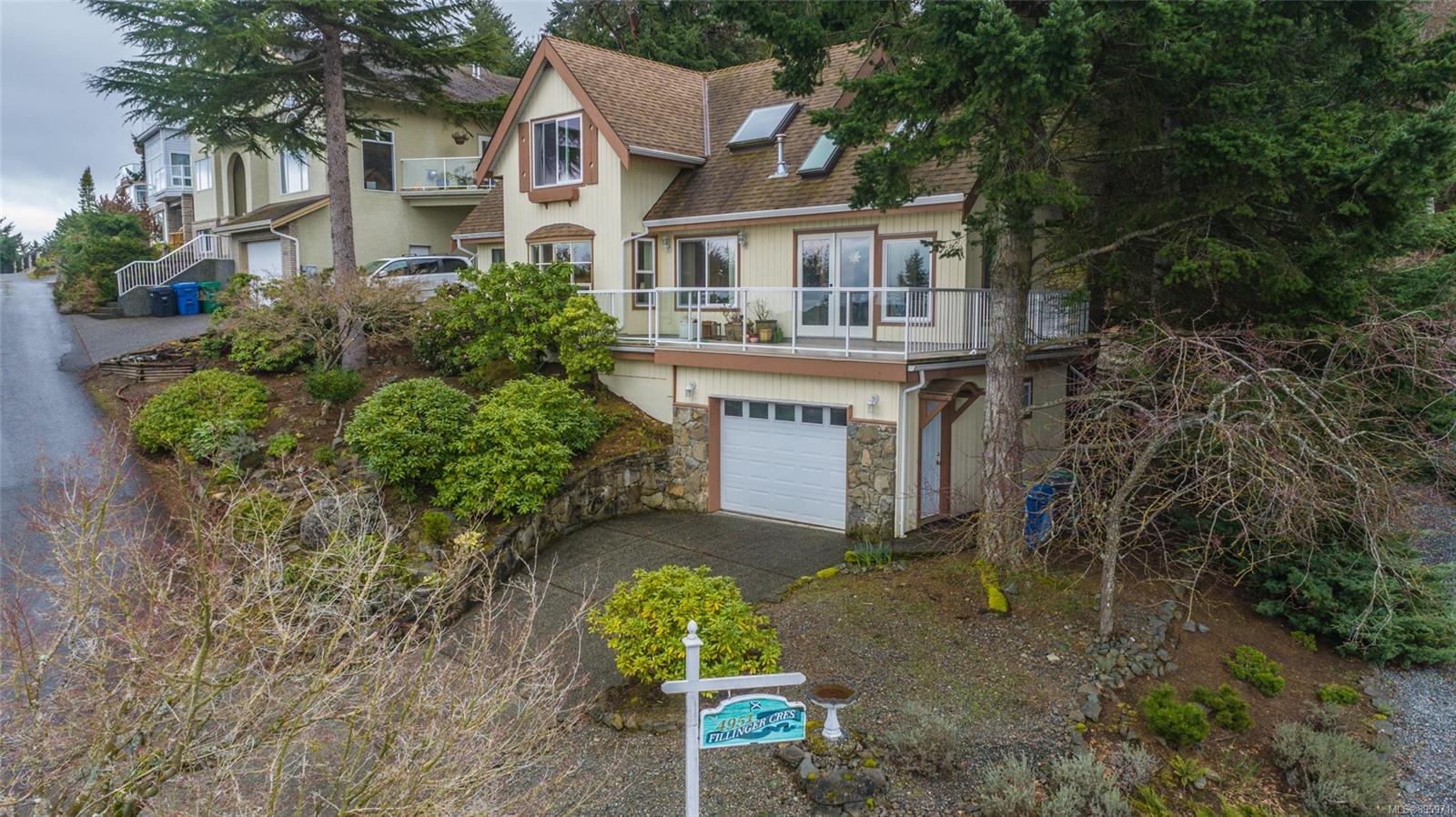4951 Fillinger Cres, Nanaimo - Derek Gillette