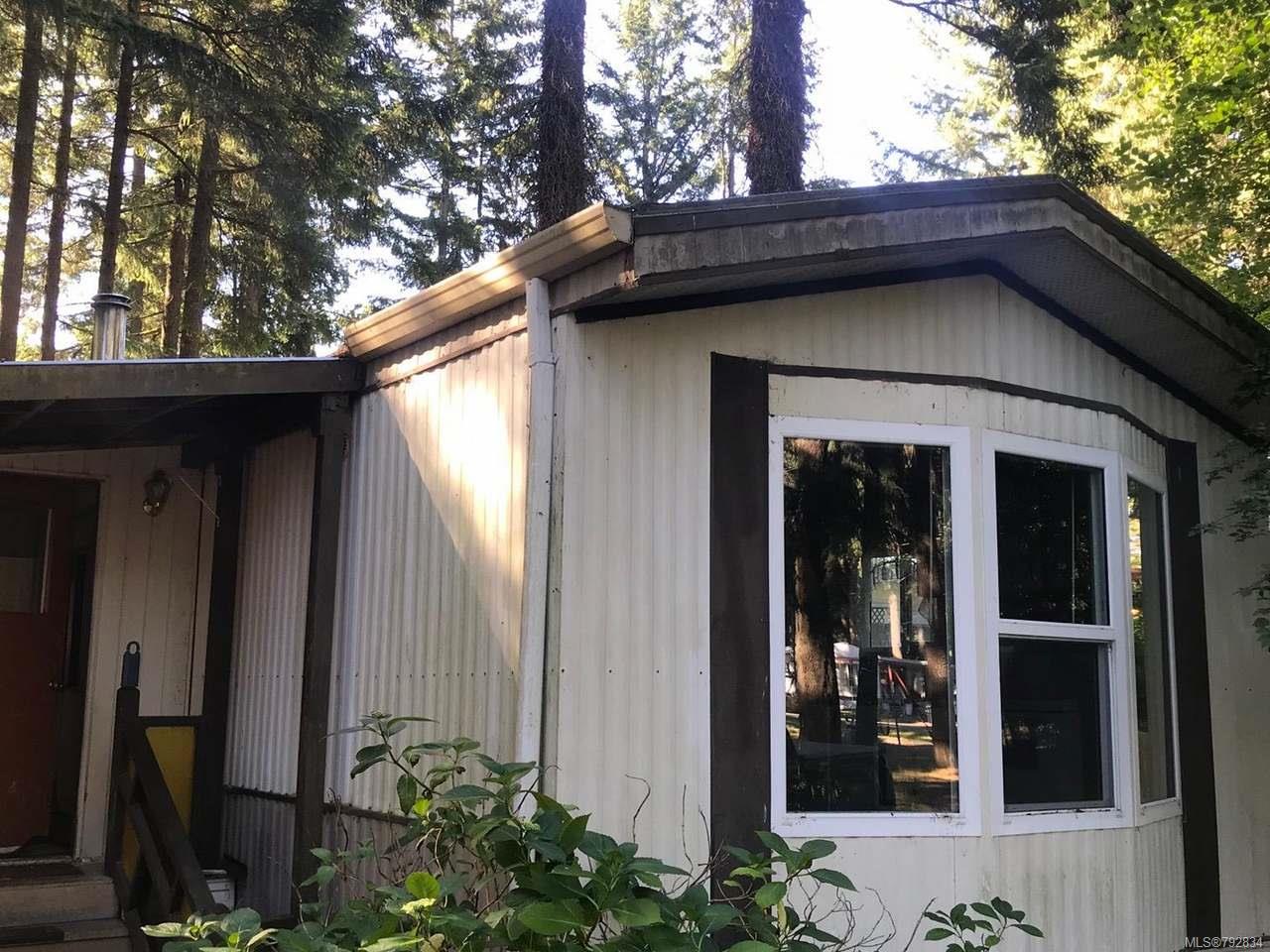 3560 Hallberg Rd, 40, Nanaimo - Derek Gillette