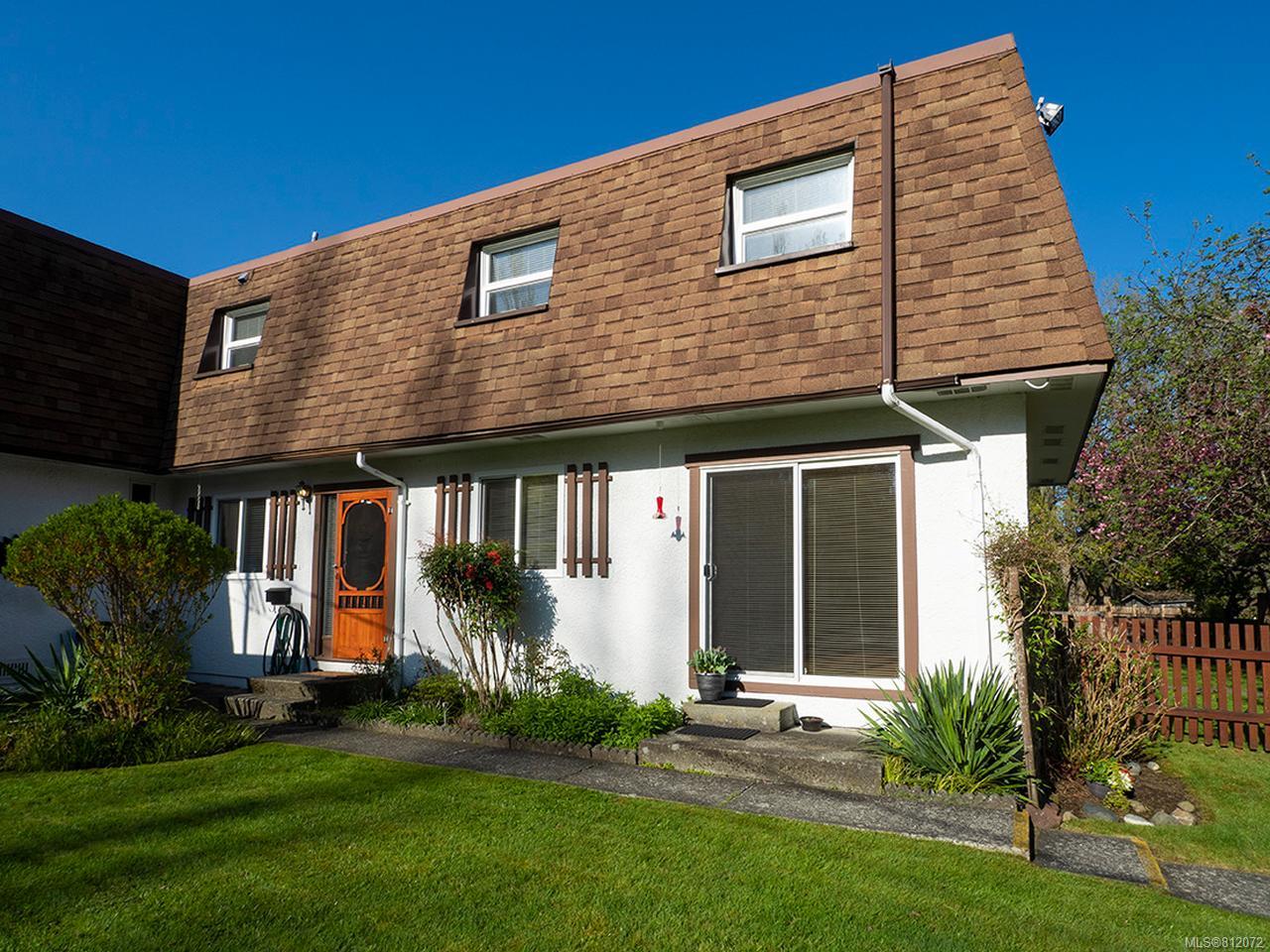 9 Buttertubs Dr, 8, Nanaimo - Derek Gillette