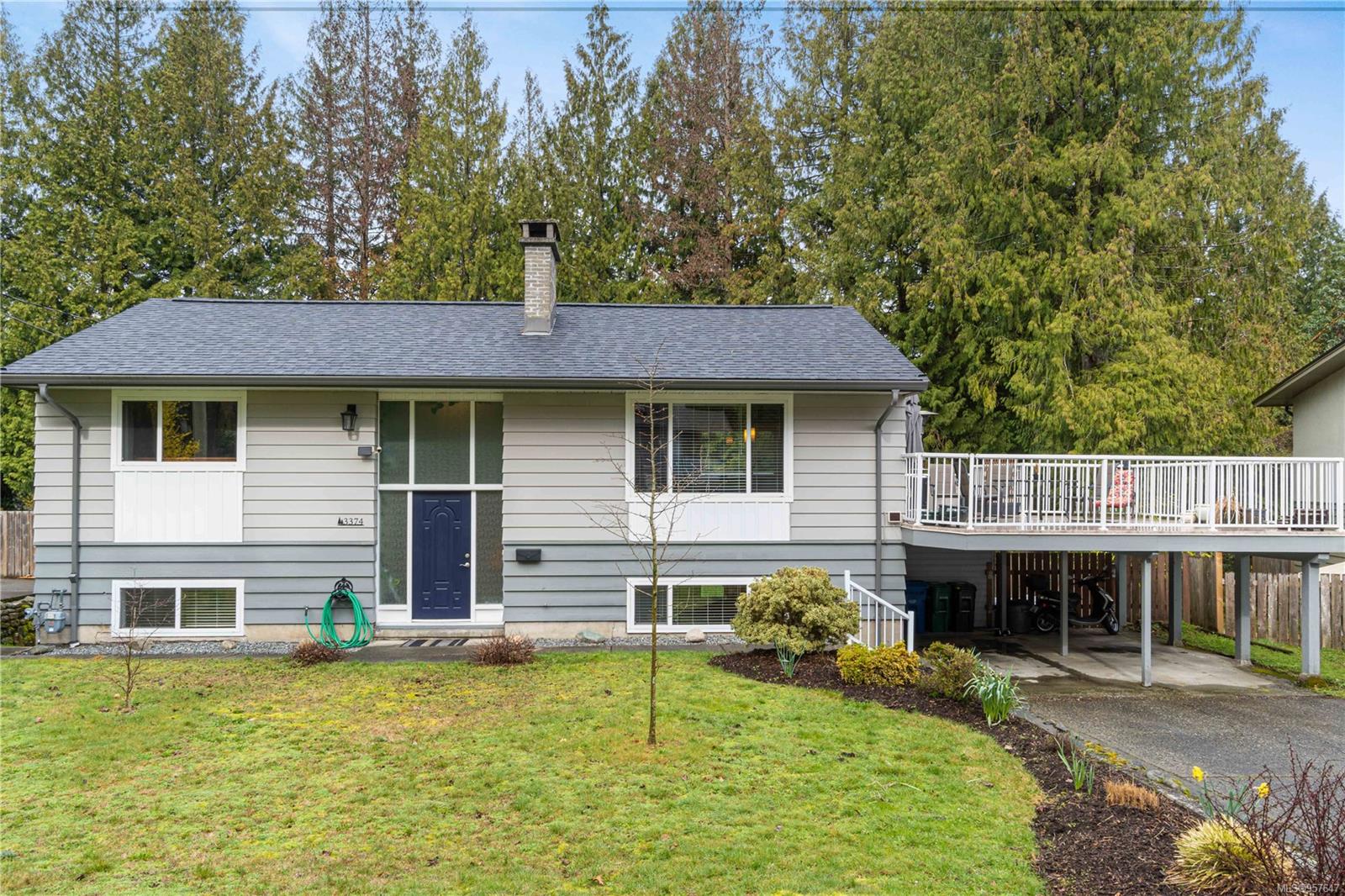 3374 Uplands Dr, Nanaimo - Derek Gillette