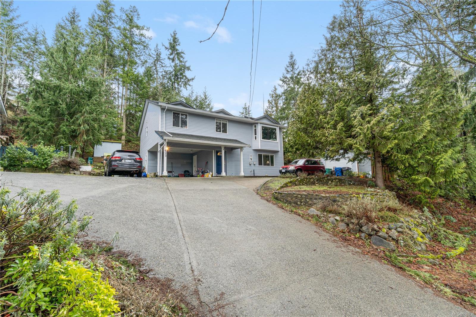 4559 Hammond Bay Rd, Nanaimo - Derek Gillette