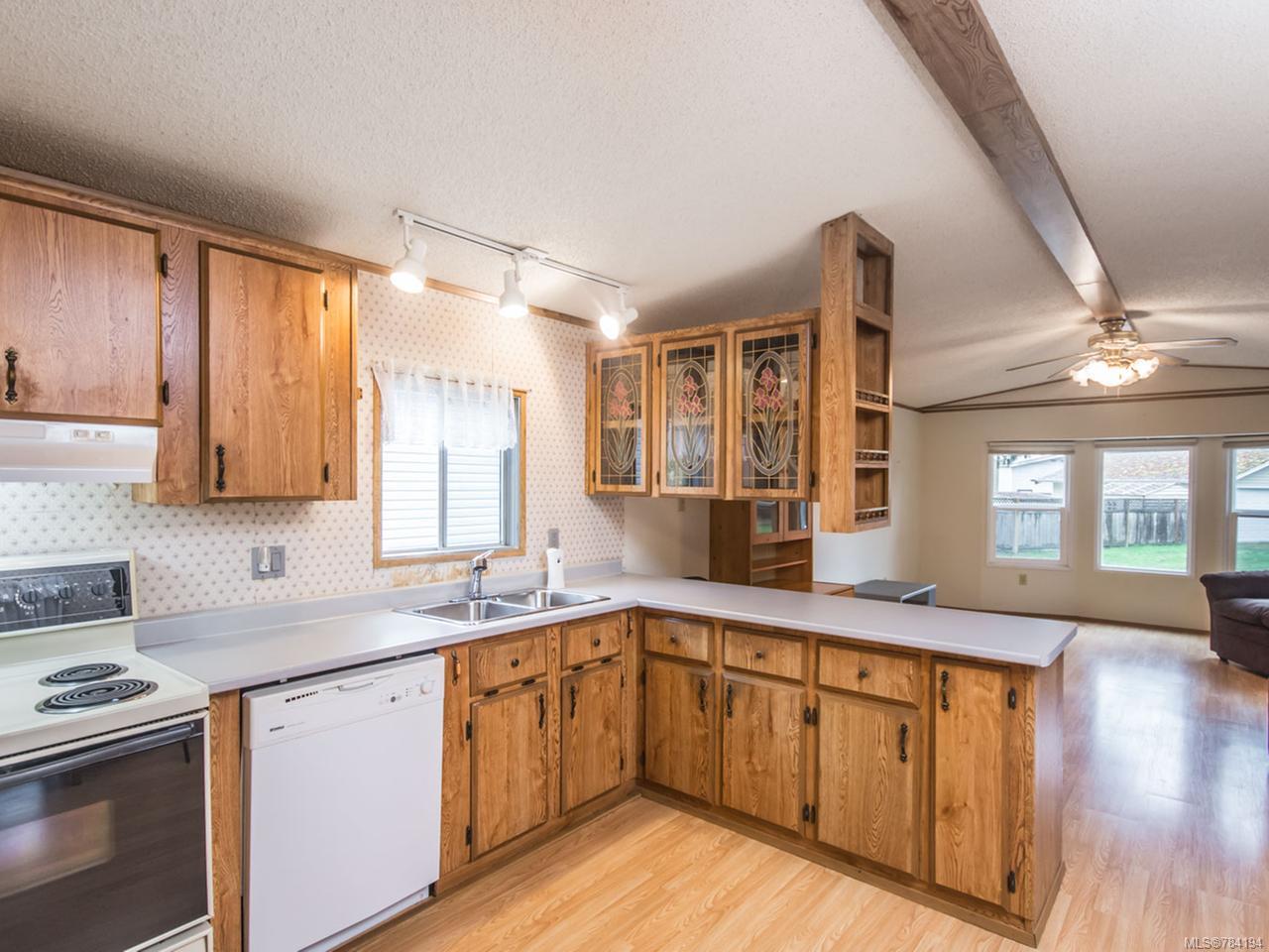 3449 Hallberg Rd, 69, Nanaimo - Derek Gillette