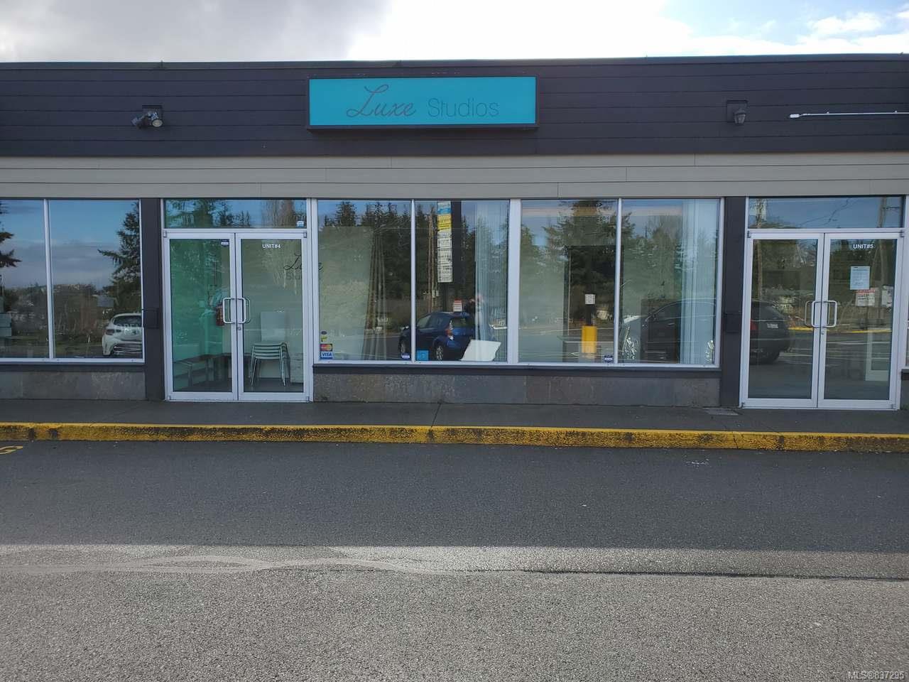 2340 McCullough Rd, 4, Nanaimo - Derek Gillette