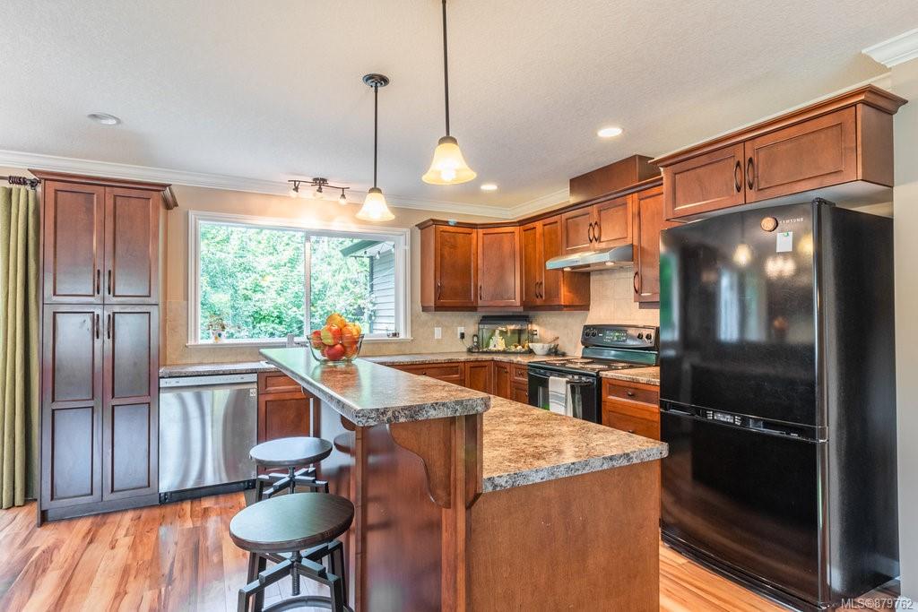 2248 Neil Dr, Nanaimo - Derek Gillette